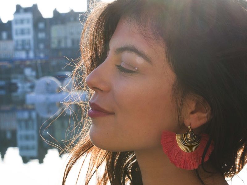 Charly James mise sur le corail - Luxe en France